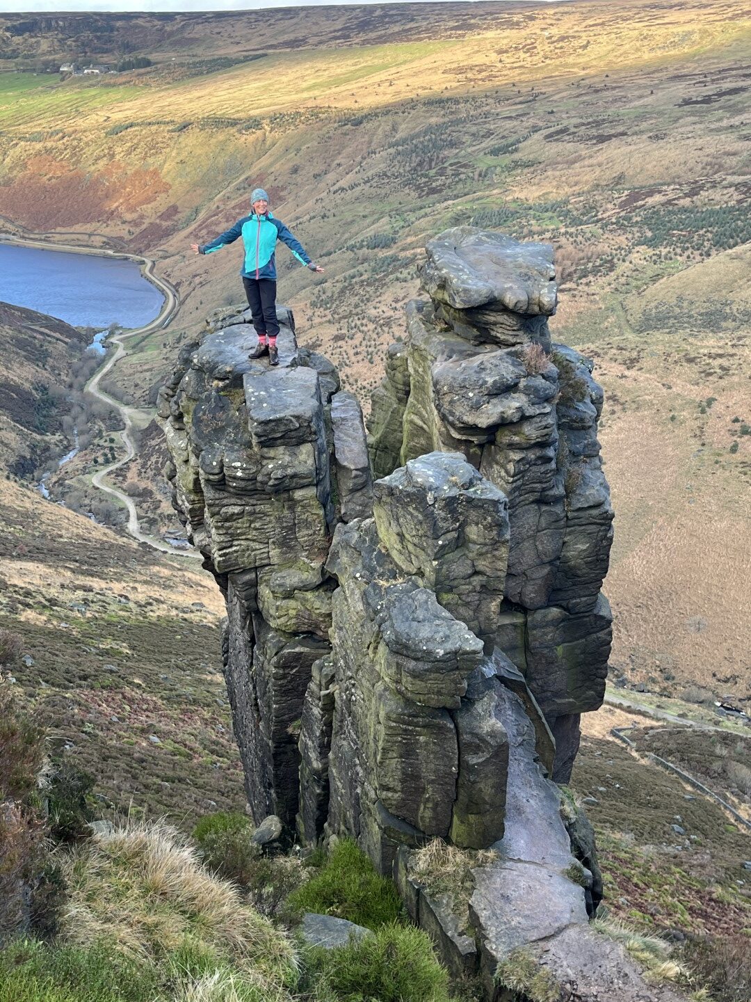 Helen’s turn on the Trinnacle – The Yorkshire Ramblers' Club